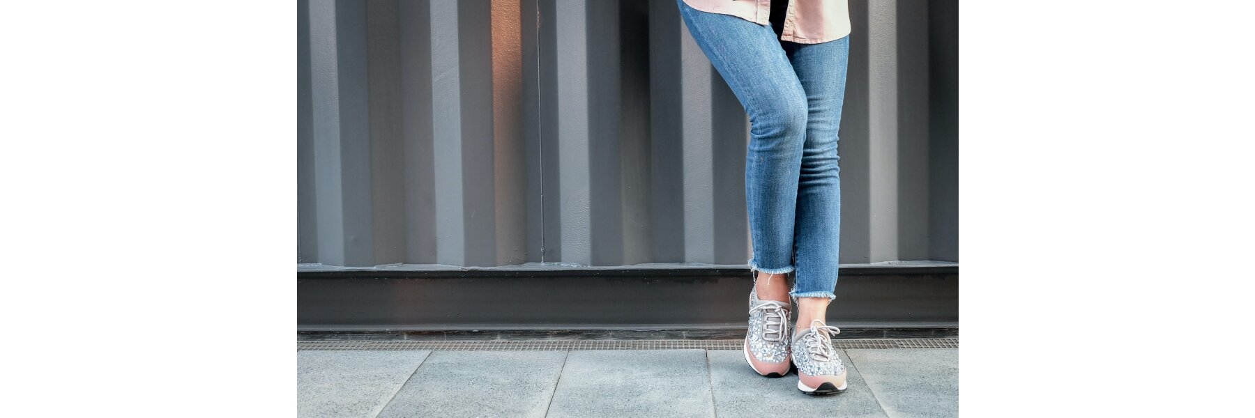 Tim Collins - Stilvolle italienische Mode für Damen finden