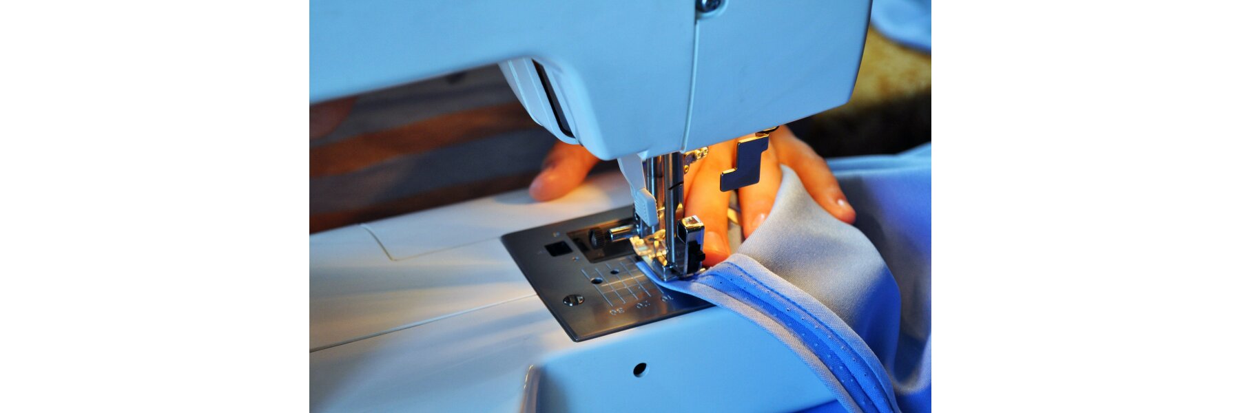 Tim Collins - Stilvolle italienische Mode für Damen finden